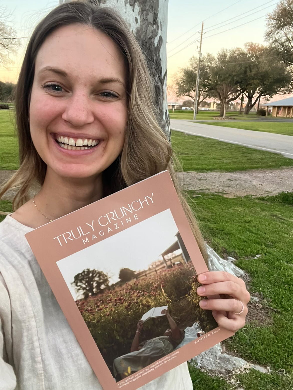 Truly Crunchy - HOLIDAY MINI MAG – Truly Crunchy Magazine